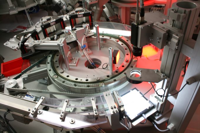 MK360™ Glass Disc Automated Inspection Machines | RNA Automation