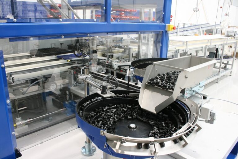 Bowl Feeders to feed and orientate Valve Bodies and Plungers - RNA ...